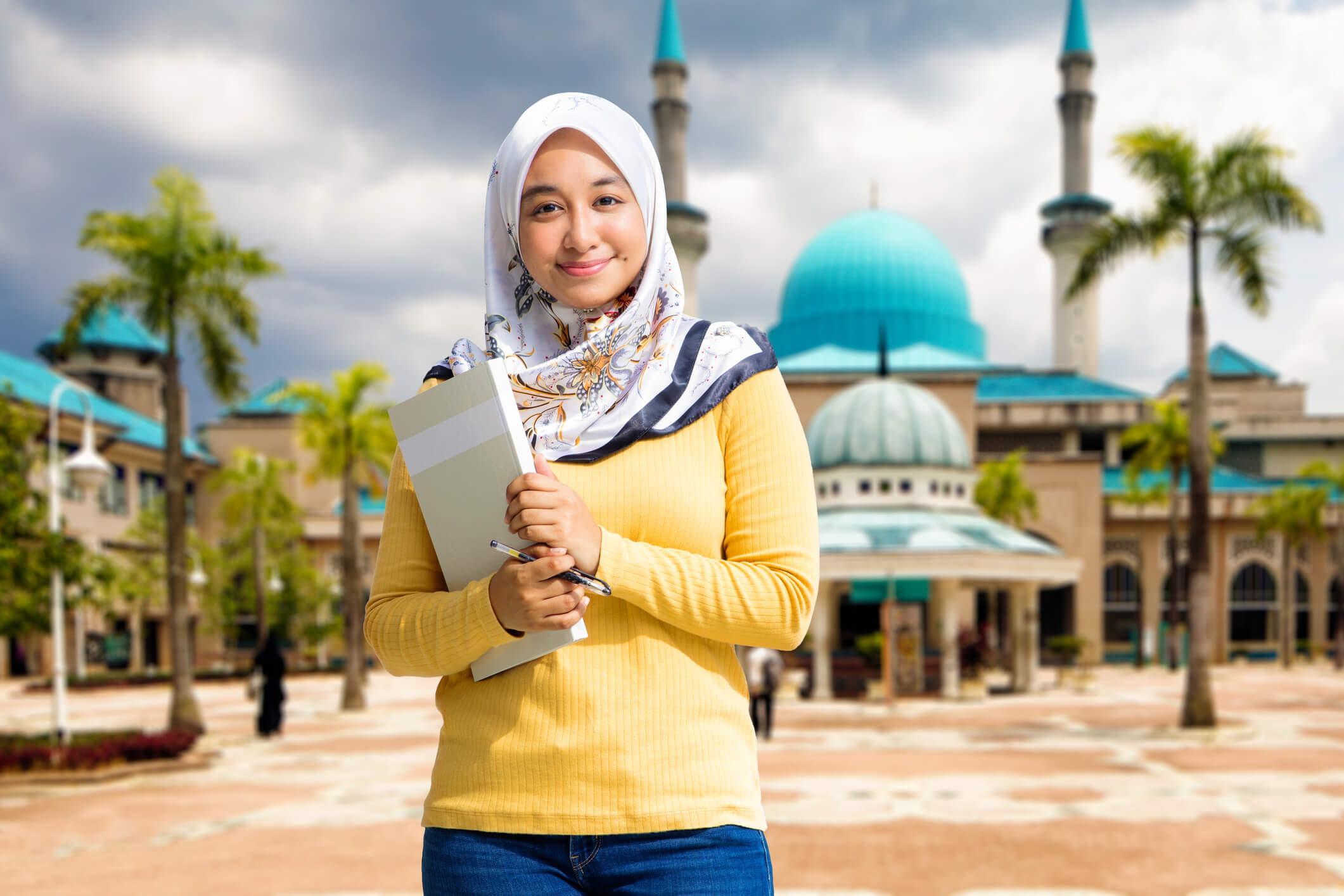 Nurturing Holistic Individuals: The Salient Attributes of Ulul Albab